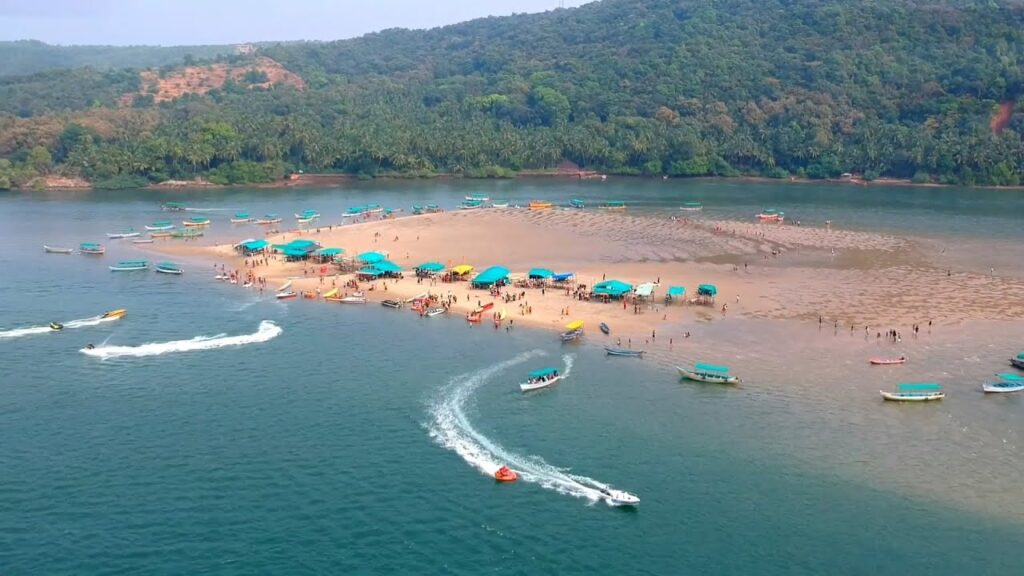 What to See in Vengurla – Hidden Beaches & Must-Visit Spots